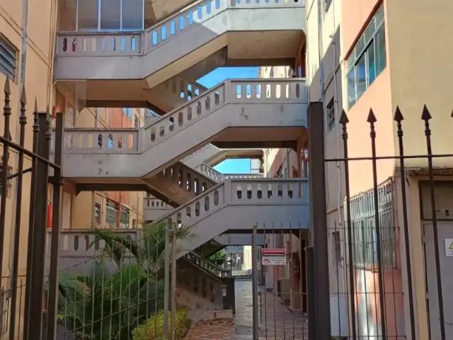 Apartamento para Venda em Taboão da Serra/SP Parque Pinheiros 2 Quartos