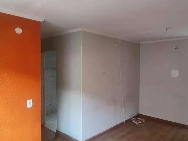 Apartamento para Venda em Taboão da Serra/SP Parque Pinheiros 2 Quartos