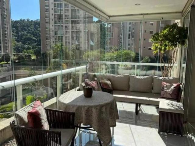 Apartamento para venda em Tamboré de 136.00m² com 3 Quartos, 3 Suites e 2 Garagens