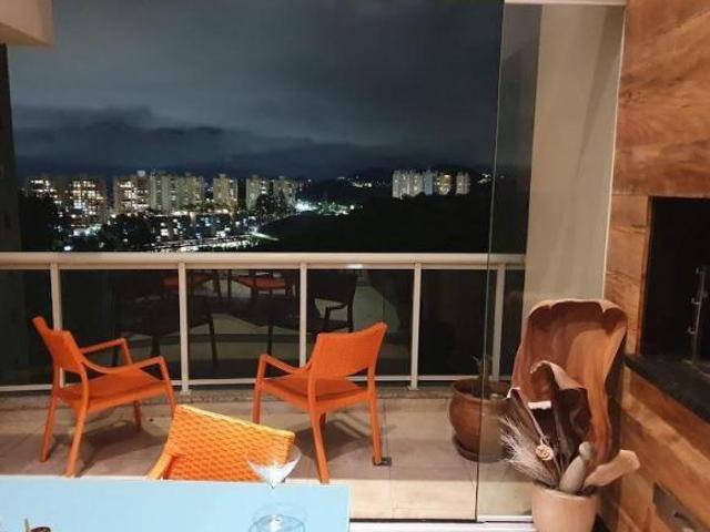 Apartamento para venda em Tamboré de 172.00m² com 3 Quartos, 3 Suites e 4 Garagens