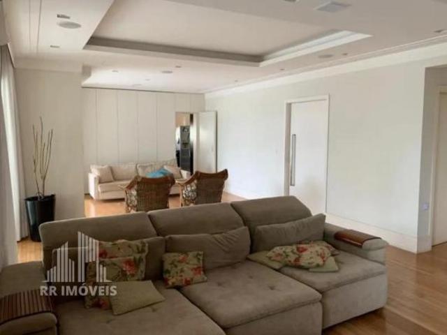Apartamento para venda em Tamboré de 201.00m² com 3 Quartos, 3 Suites e 4 Garagens