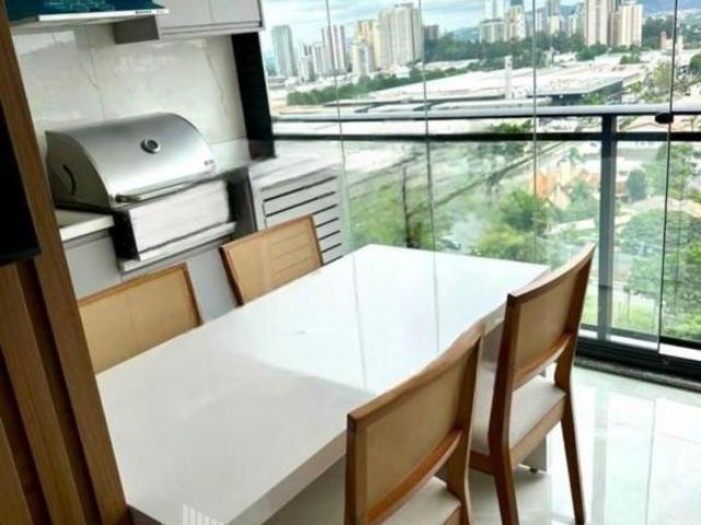 Apartamento para venda em Tamboré de 57.00m² com 2 Quartos, 1 Suite e 1 Garagem