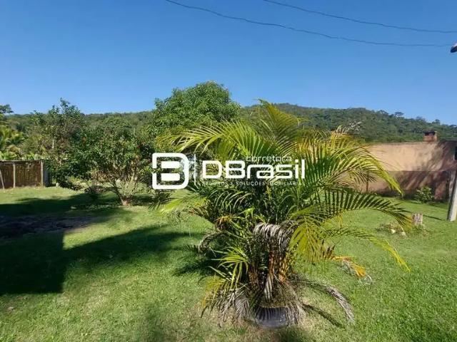 Apartamento para Venda em Tanguá/RJ Centro 3 Quartos