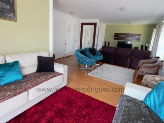 Apartamento para Venda em Taubaté/SP Centro 3 Quartos