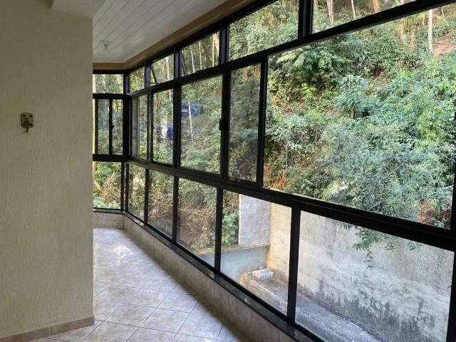 Apartamento para Venda em Teresópolis/RJ Várzea 2 Quartos