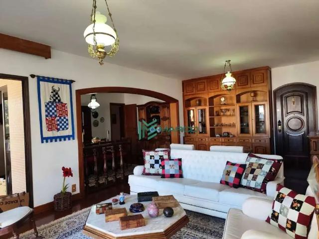 Apartamento para Venda em Teresópolis/RJ Agriões 4 Quartos