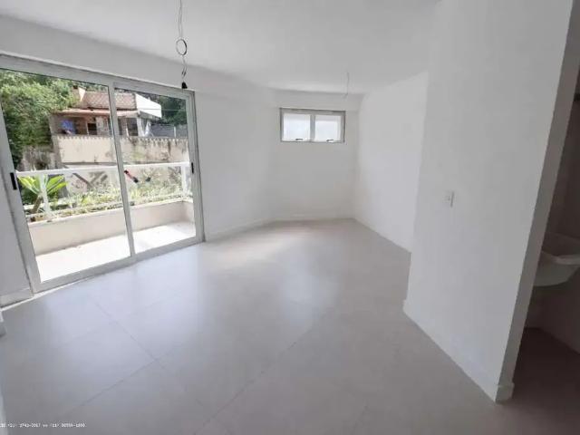 Apartamento para Venda em Teresópolis/RJ Agriões 1 Quartos
