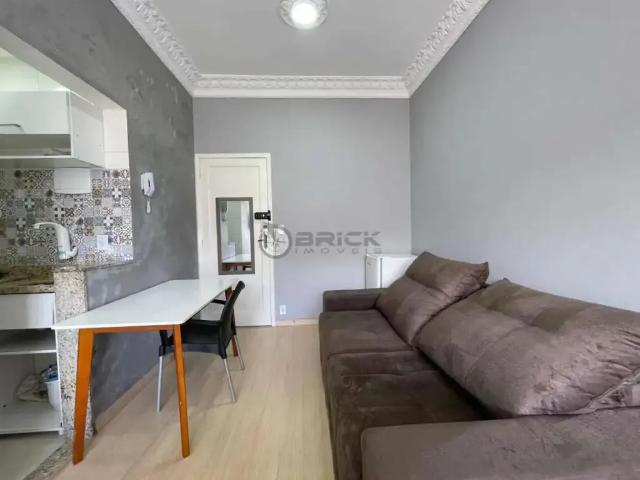 Apartamento para Venda em Teresópolis/RJ Alto 1 Quartos