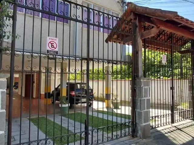 Apartamento para Venda em Teresópolis/RJ Alto 1 Quartos