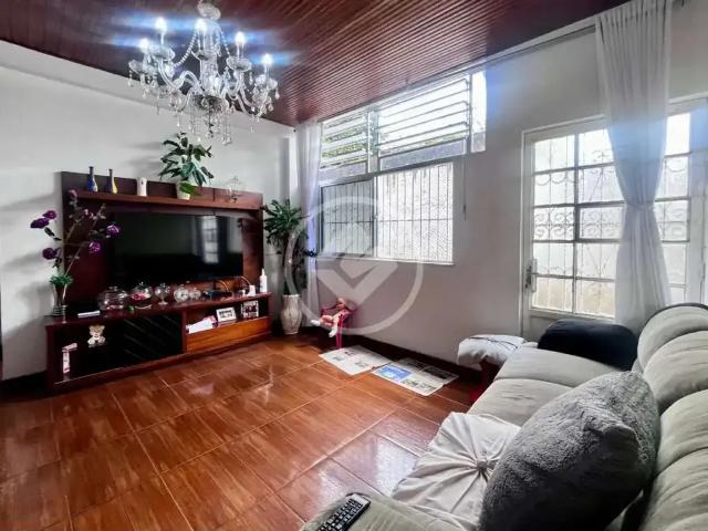 Apartamento para Venda em Teresópolis/RJ Alto 2 Quartos