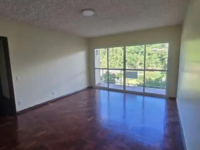Apartamento para Venda em Teresópolis/RJ Alto 2 Quartos