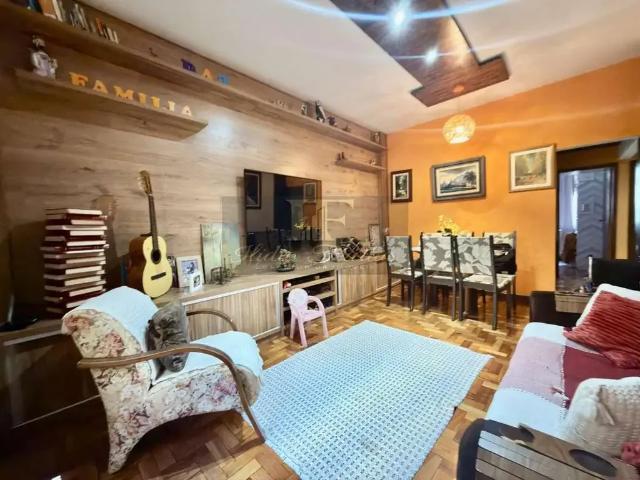 Apartamento para Venda em Teresópolis/RJ Alto 2 Quartos
