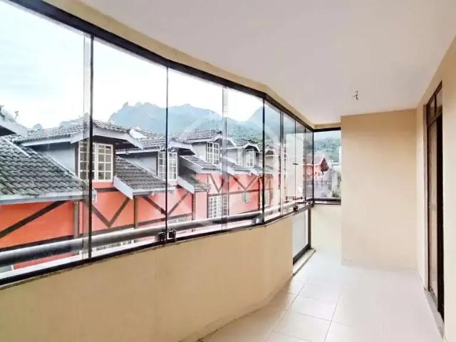 Apartamento para Venda em Teresópolis/RJ Alto 3 Quartos