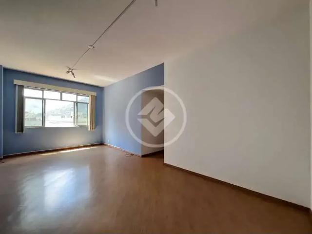 Apartamento para Venda em Teresópolis/RJ Alto 3 Quartos