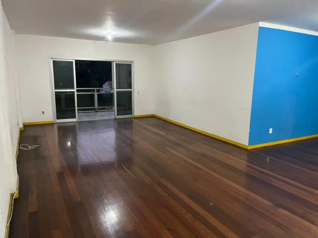 Apartamento para Venda em Teresópolis/RJ Alto 3 Quartos