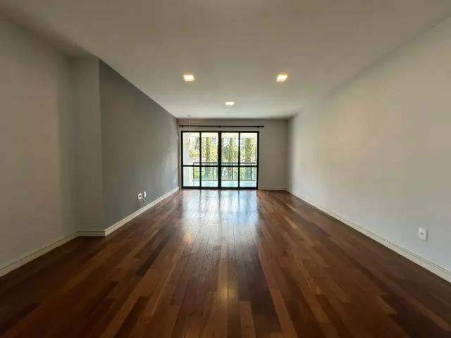 Apartamento para Venda em Teresópolis/RJ Alto 3 Quartos