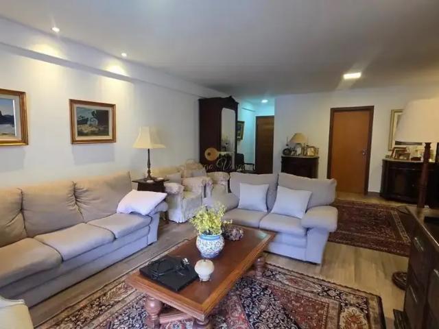 Apartamento para Venda em Teresópolis/RJ Alto 3 Quartos
