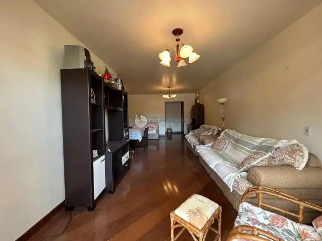 Apartamento para Venda em Teresópolis/RJ Alto 3 Quartos