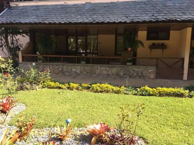 Apartamento para Venda em Teresópolis/RJ Albuquerque 2 Quartos