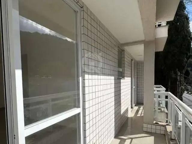 Apartamento para Venda em Teresópolis/RJ Vale do Paraíso 2 Quartos
