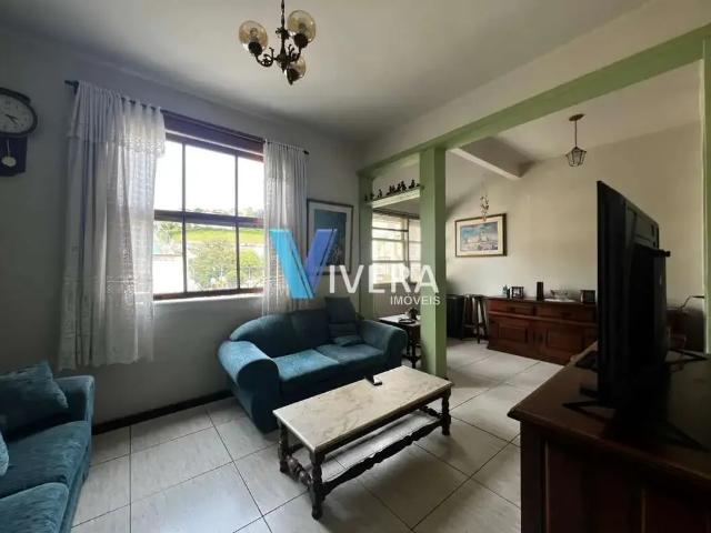 Apartamento para Venda em Teresópolis/RJ Várzea 2 Quartos