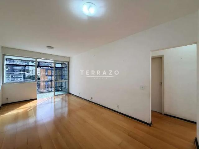 Apartamento para Venda em Teresópolis/RJ Várzea 2 Quartos
