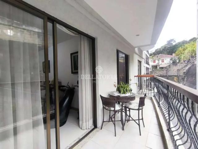Apartamento para Venda em Teresópolis/RJ Várzea 3 Quartos