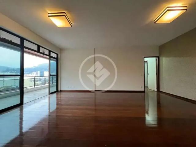 Apartamento para Venda em Teresópolis/RJ Várzea 3 Quartos