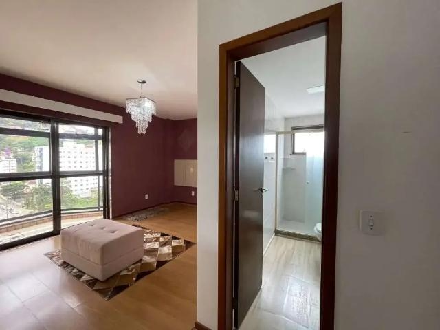 Apartamento para Venda em Teresópolis/RJ Várzea 3 Quartos