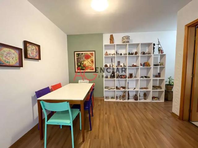 Apartamento para Venda em Teresópolis/RJ Várzea 3 Quartos