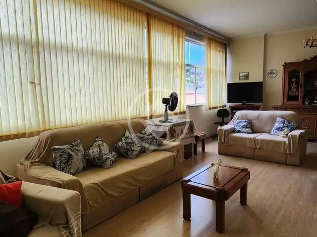 Apartamento para Venda em Teresópolis/RJ Várzea 3 Quartos