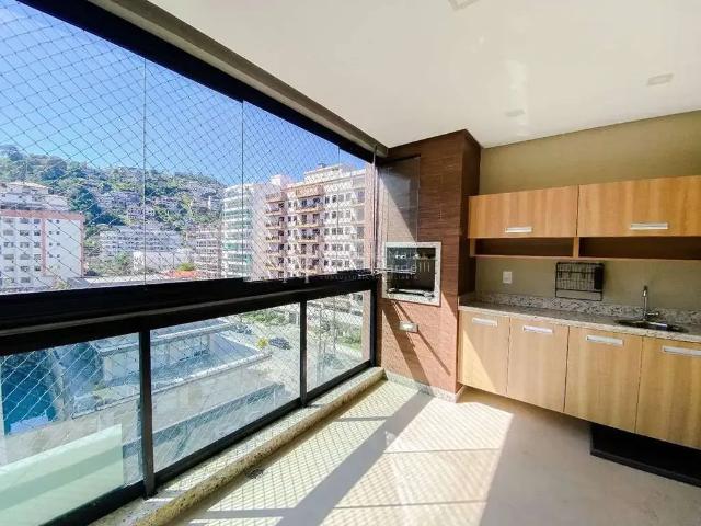 Apartamento para Venda em Teresópolis/RJ Várzea 4 Quartos