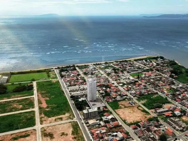 Apartamento para Venda em Tijucas/SC Praça 2 Quartos