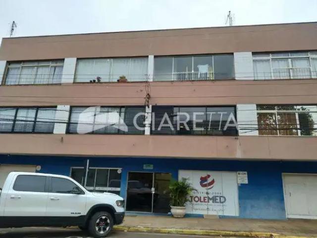 Apartamento para Venda em Toledo/PR Centro 2 Quartos