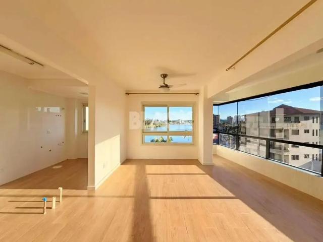 Apartamento para Venda em Torres/RS Centro 3 Quartos