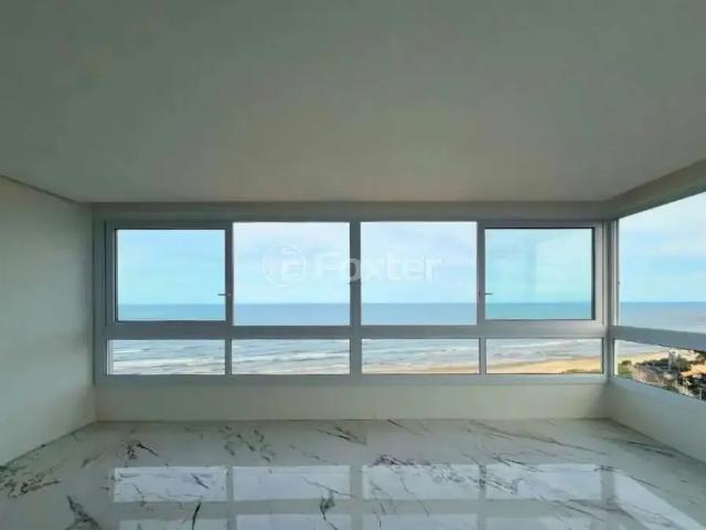 Apartamento para Venda em Torres/RS Centro 3 Quartos