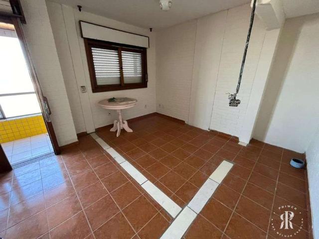 Apartamento para Venda em Tramandaí/RS Centro 4 Quartos