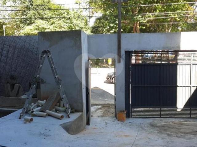 Apartamento para venda em Utinga de 40.03m² com 2 Quartos e 1 Garagem