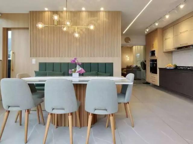 Apartamento para Venda em Ubatuba/SP Centro 3 Quartos