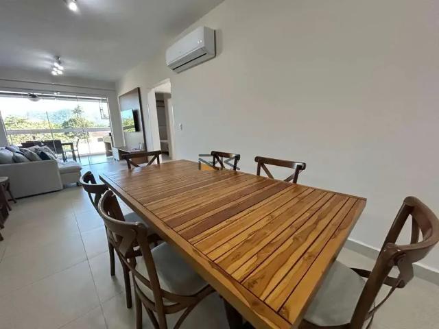 Apartamento para Venda em Ubatuba/SP Centro 3 Quartos