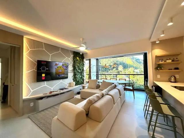 Apartamento para Venda em Ubatuba/SP Enseada 2 Quartos