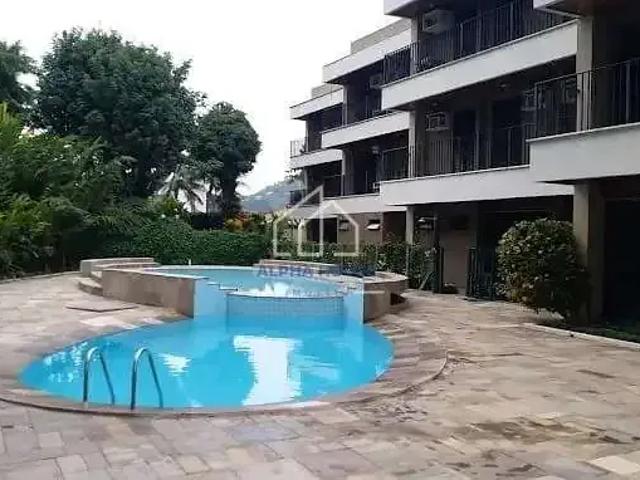 Apartamento para Venda em Ubatuba/SP Enseada 3 Quartos
