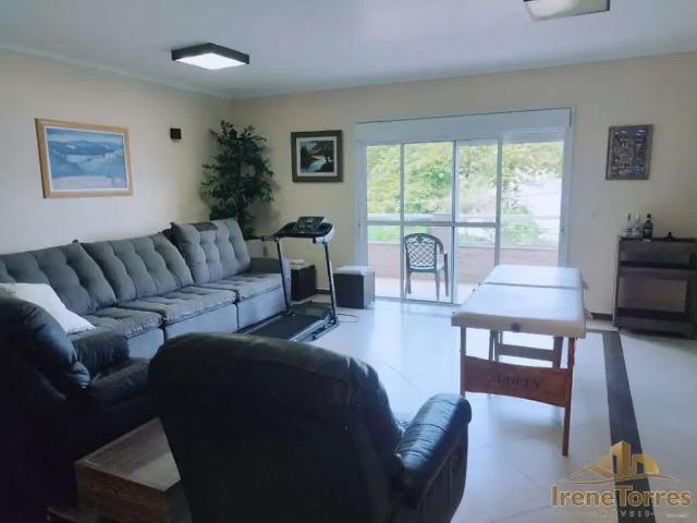 Apartamento para Venda em Ubatuba/SP Enseada 3 Quartos