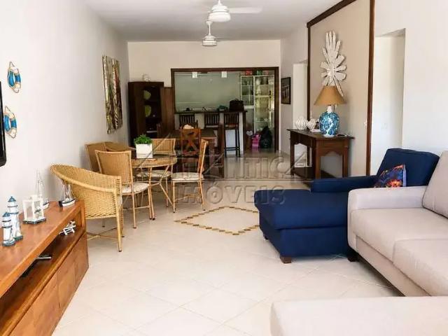 Apartamento para Venda em Ubatuba/SP Enseada 3 Quartos