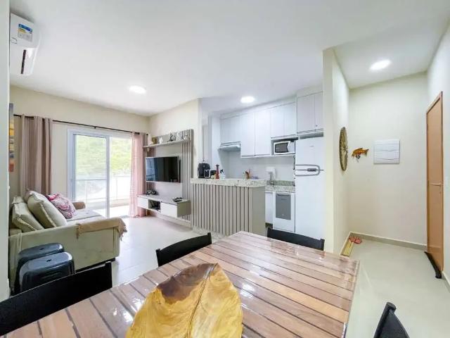 Apartamento para Venda em Ubatuba/SP Praia Grande 2 Quartos