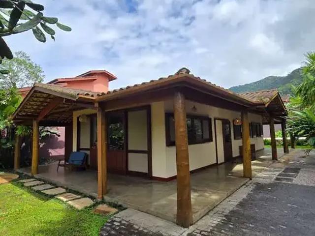Apartamento para Venda em Ubatuba/SP Ressaca 3 Quartos