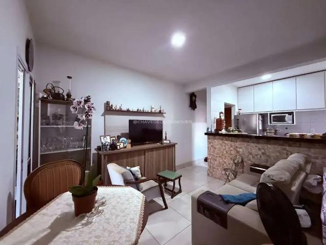 Apartamento para Venda em Uberaba/MG Universitário 2 Quartos