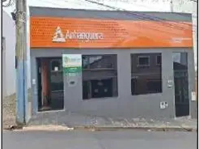Apartamento para Venda em Uberaba/MG Centro 3 Quartos
