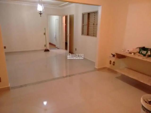 Apartamento para Venda em Uberaba/MG Cidade Jardim 2 Quartos