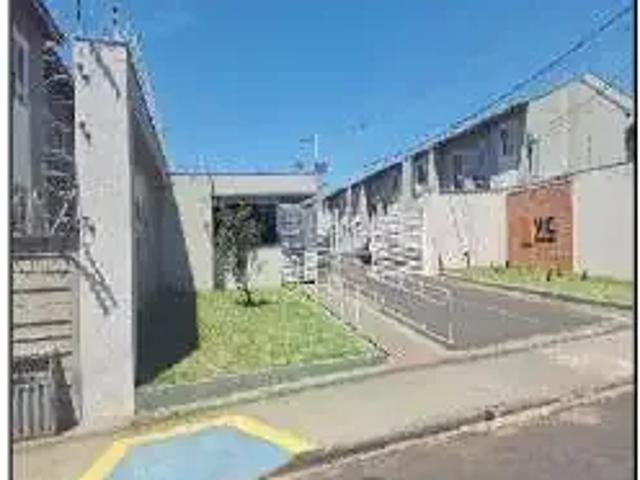 Apartamento para Venda em Uberaba/MG Conjunto Chica Ferreira 2 Quartos